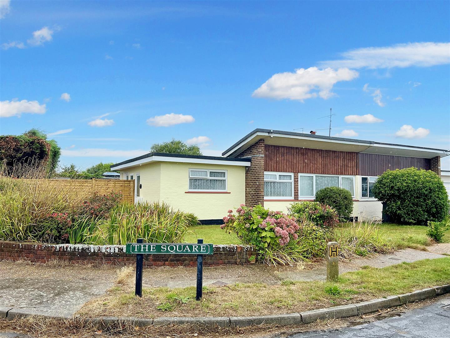 Property Details for The Square, Pevensey Bay, Pevensey - Town Property ...